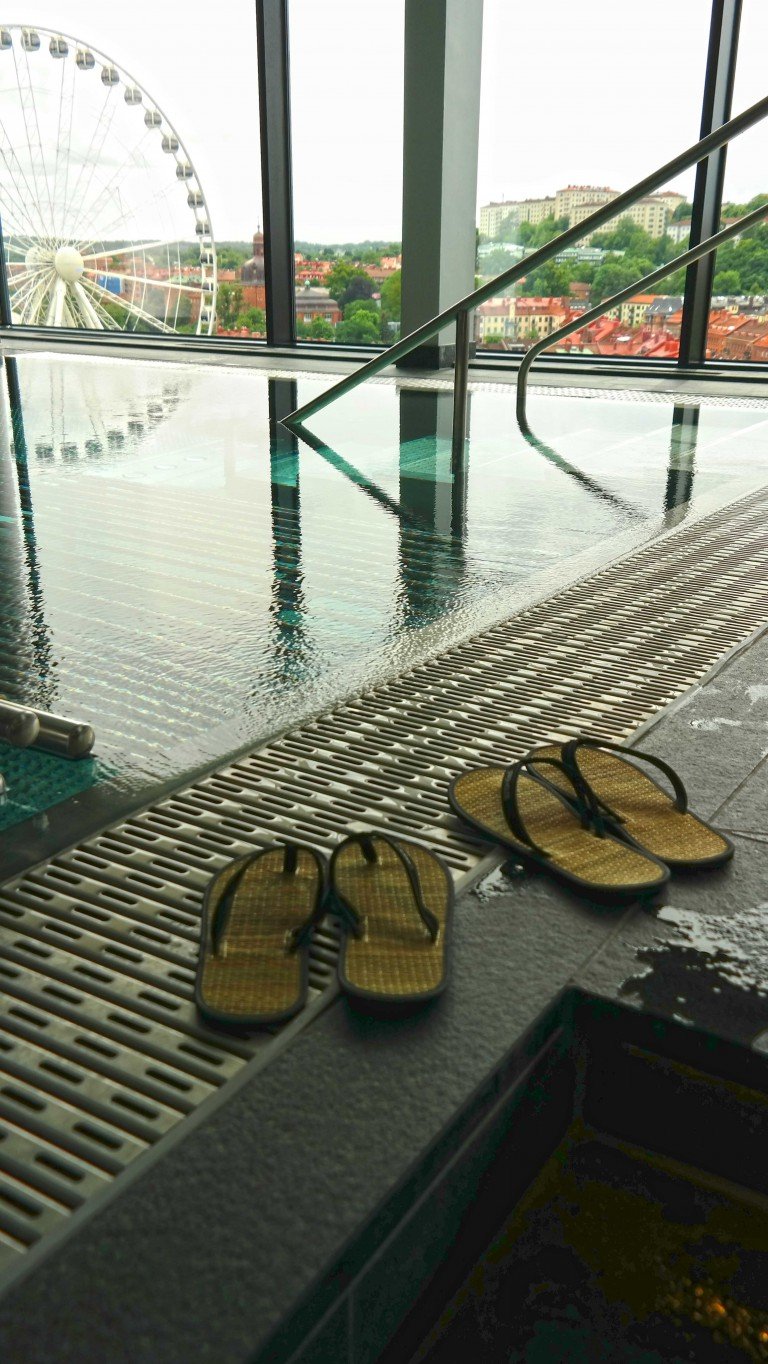 Moby Realeased Free Yoga & Ambience Music: Perfect for Your Luxury Spa ...